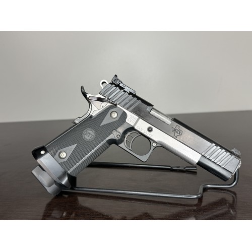 STI Used Edge 2011 45 ACP 5" 13rd - Black & Silver